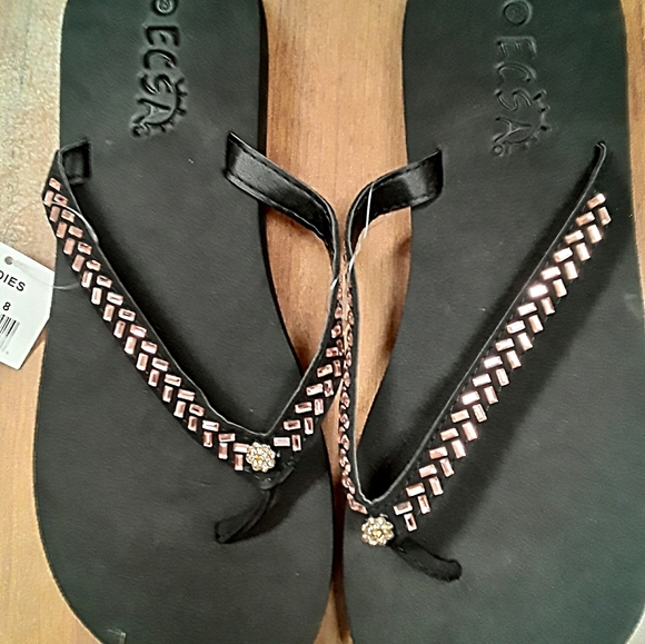 Ecsa | Shoes | Nwt Womens Ecsa Brand Flops With Rhinestones | Poshmark